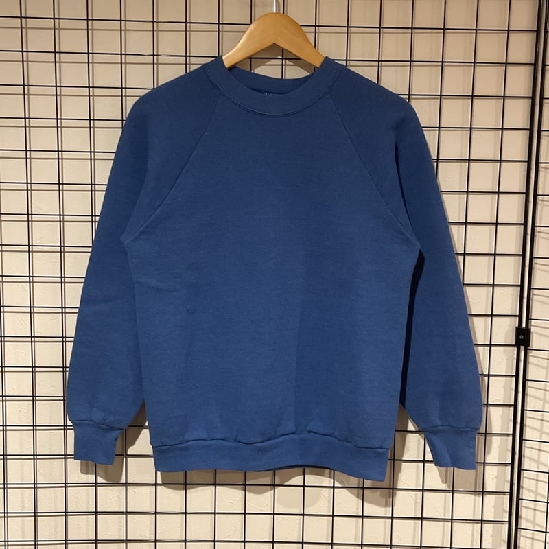 90s FRUIT OF THE LOOM USA製 ブランクスウェットシャツ D413 90s FRUIT OF THE LOOM USA製 ブランクスウェットシャツ D413