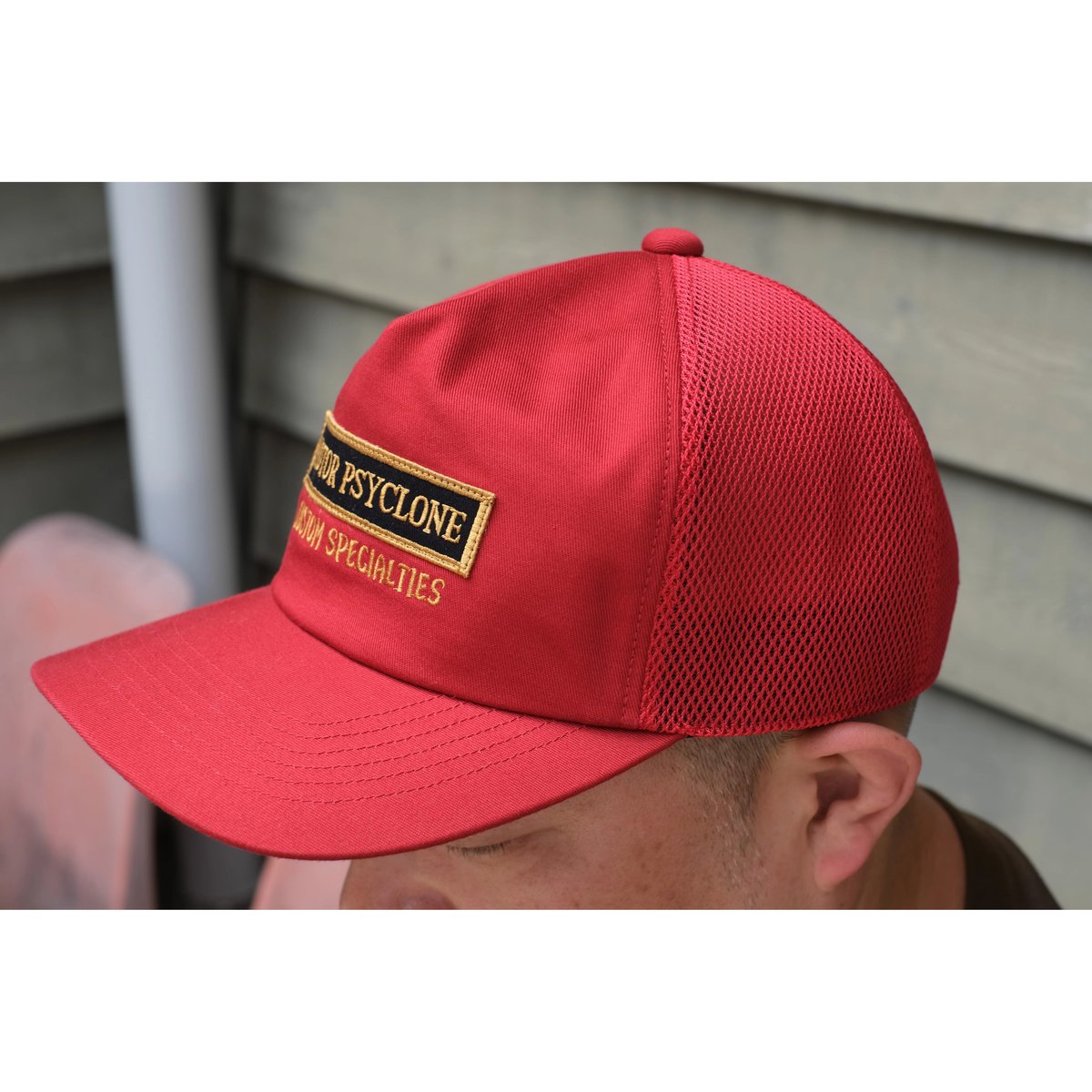 "CUSTOM SPECIALTIES" TRUCKER MESH CAP (RED) | D...
