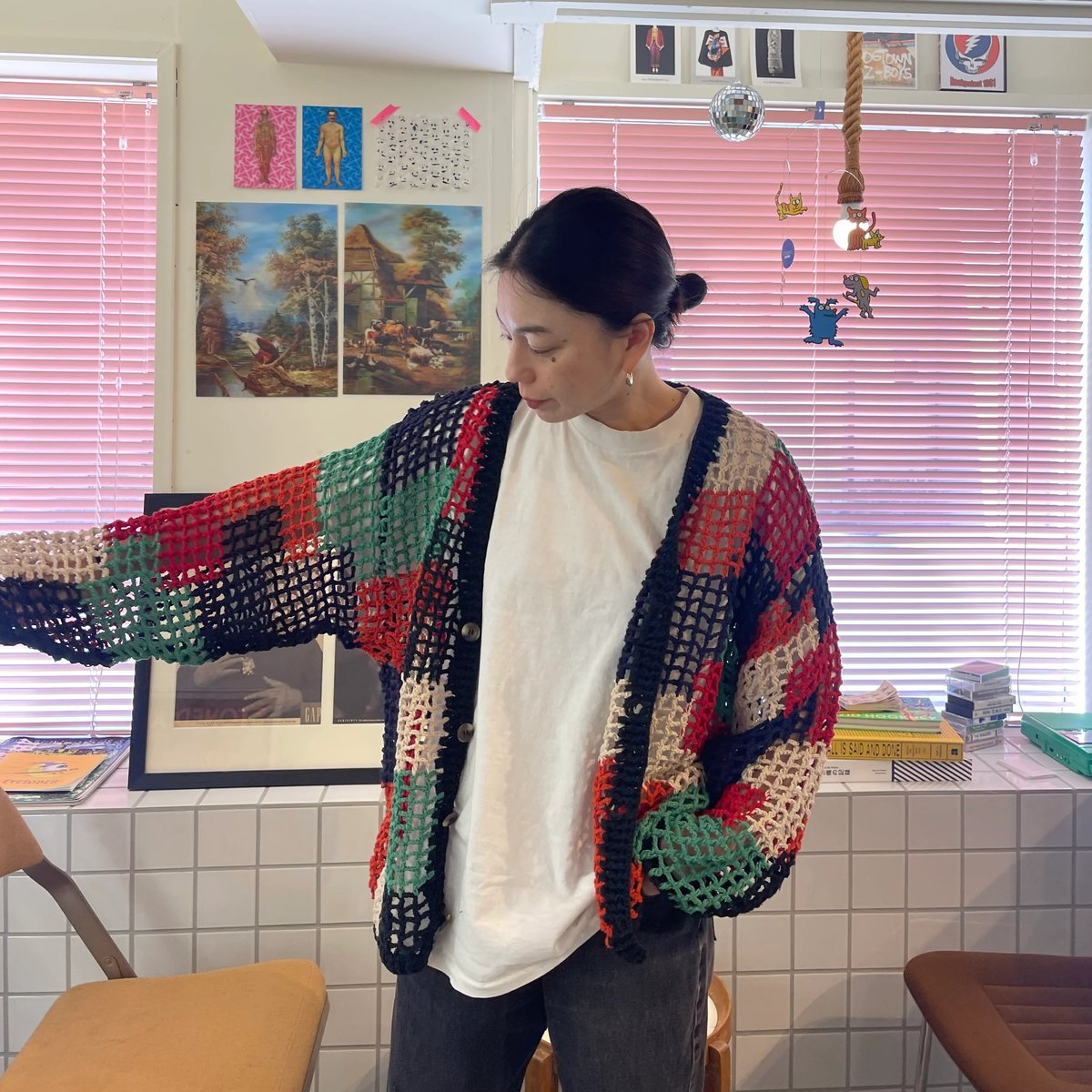 MacMahon Knitting Mills / Crochet Cardigan-Squa MacMahon Knitting Mills / Crochet Cardigan-Squa
