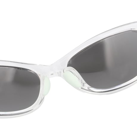 eye c u / YVR | FLUTTER