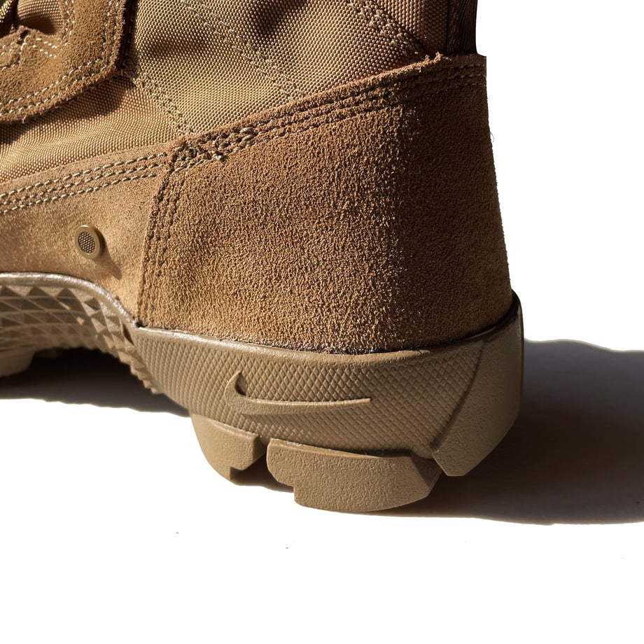 NIKE (DEAD STOCK) / SFB Jungle “8" Inch Leather...