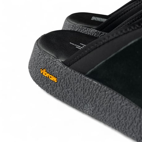 pg / EMPTY | FLUTTER