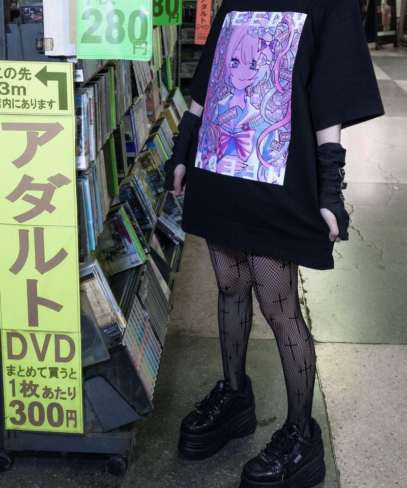 ニディガ東西POPUPSTORE】超てんちゃんボックスグラフィックT ニディガ東西POPUPSTORE】超てんちゃんボックスグラフィックT