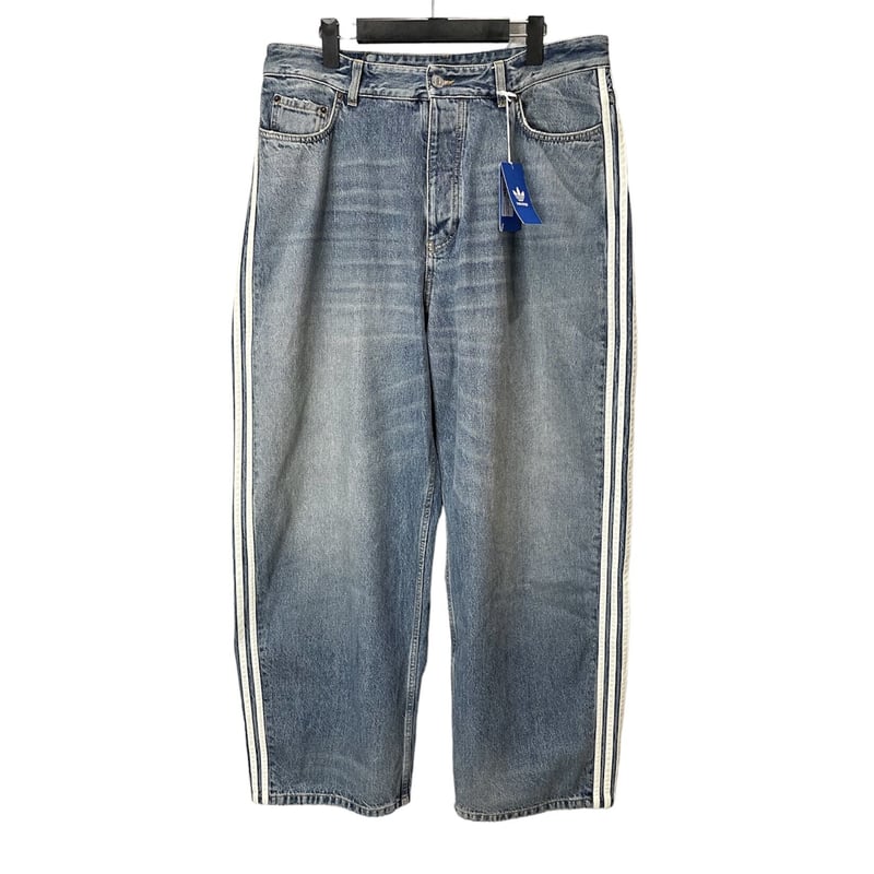 BALENCIAGA】× ADIDAS WIDE BAGGY JEANS | AURUM R BALENCIAGA】× ADIDAS WIDE BAGGY JEANS | AURUM R