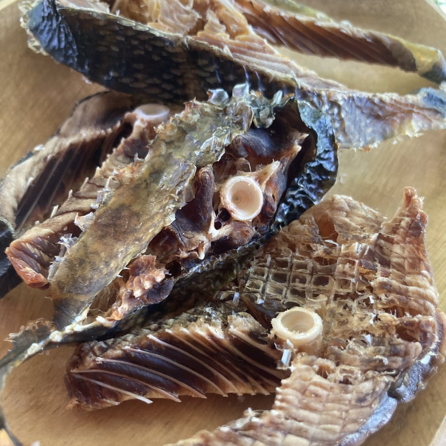 秋鮭骨ごとジャーキー100g | RIKKADOR