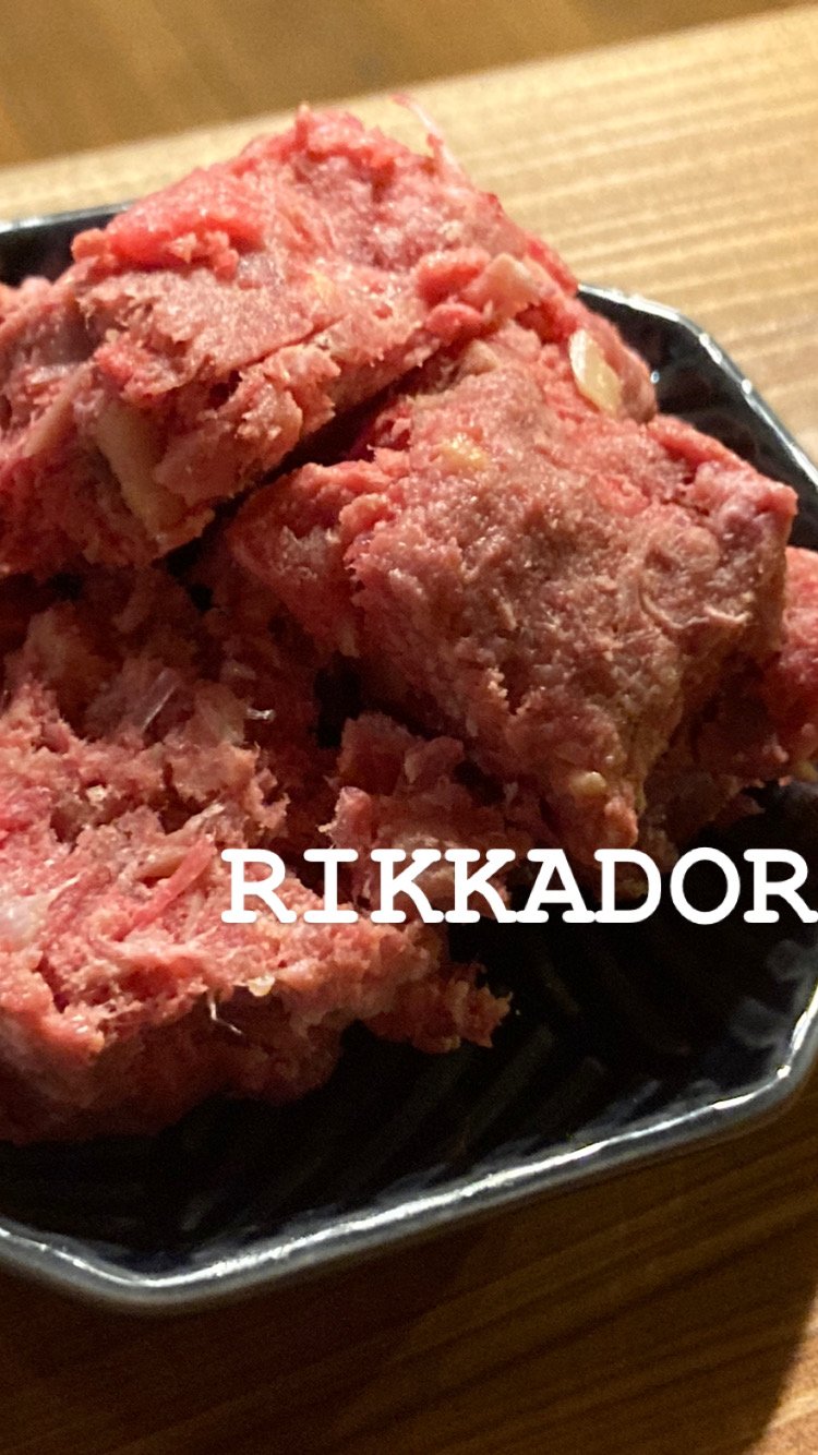 こだわり親鳥の骨ごとミンチ1kg | RIKKADOR