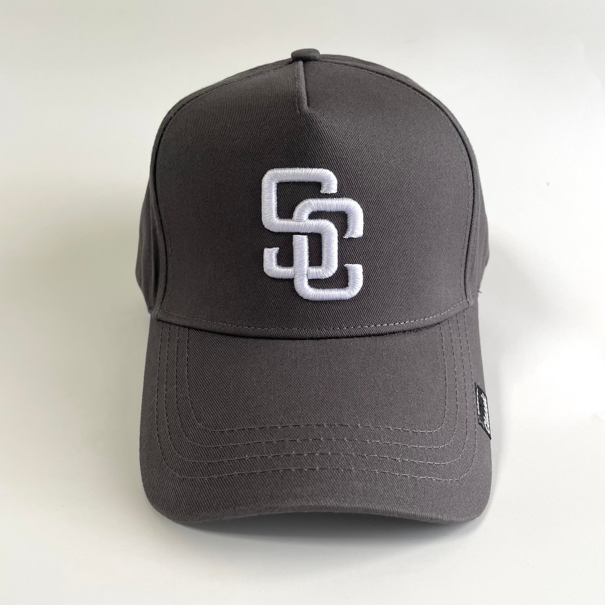 CS3D LOGO CONFIDENCE STUDIO DEEP CAP CHARCOAL...