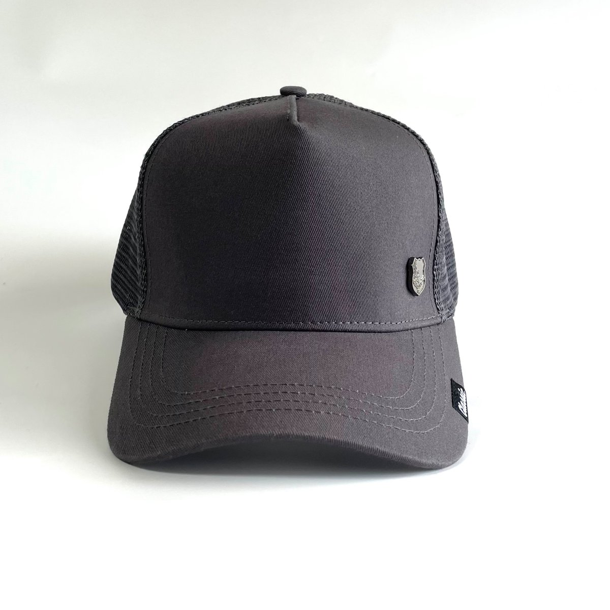 EMBLEM CONFIDENCE STUDIO DEEP CAP MESH CHARCOA...