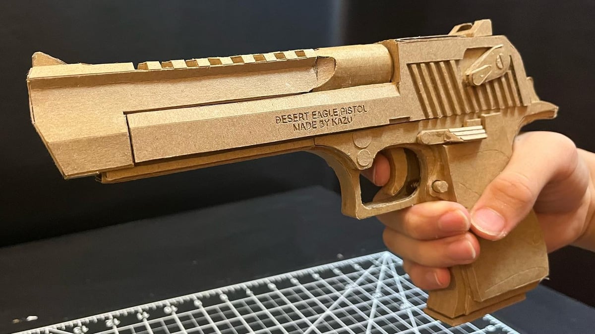 ダンボールデザートイーグル Cardboard Desert Eagle | Kazu's A...