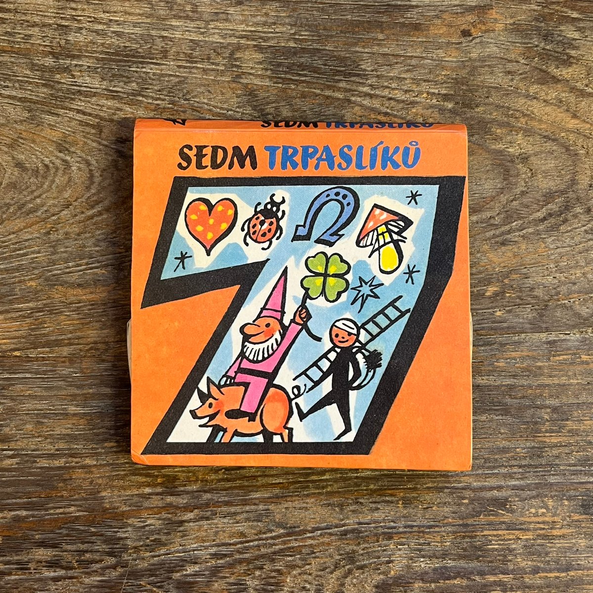 SEDM TRPASLIKU | Soleil et Lune Online Store