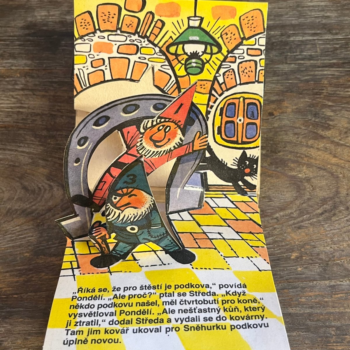 SEDM TRPASLIKU | Soleil et Lune Online Store