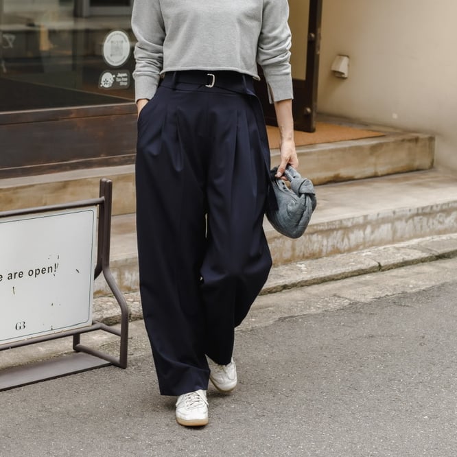 RELAX TUCK PANTS/Navy | FREY RELAX TUCK PANTS/Navy | FREY