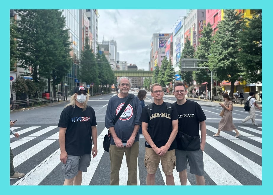 Akihabara Maidcafe Hopping Tour | Smiley Walk