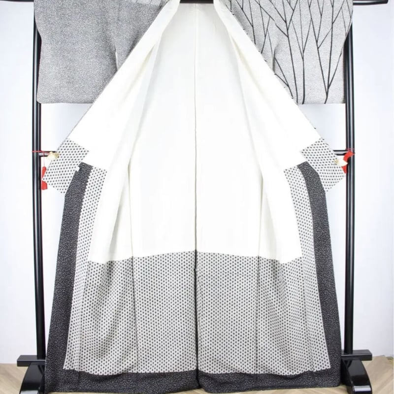 訪問着)シックでスタイリッシュな叩き染の着物 作家物 テフロン 訪問着)シックでスタイリッシュな叩き染の着物 作家物 テフロン