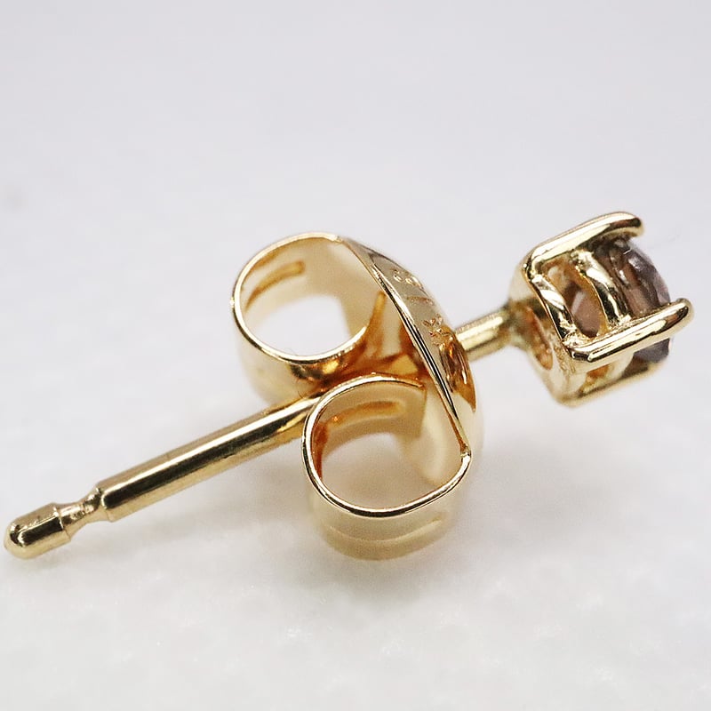 ブラウンダイヤモンド スタッドピアス K18 | PETULA ブラウンダイヤモンド スタッドピアス K18 | PETULA