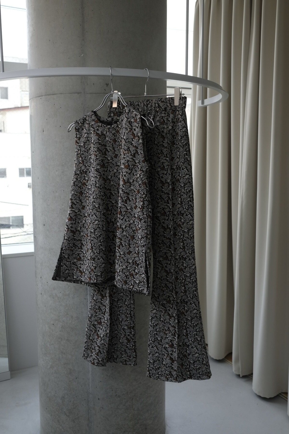 FUMIE＝TANAKA flower jacquard P/O | kiow