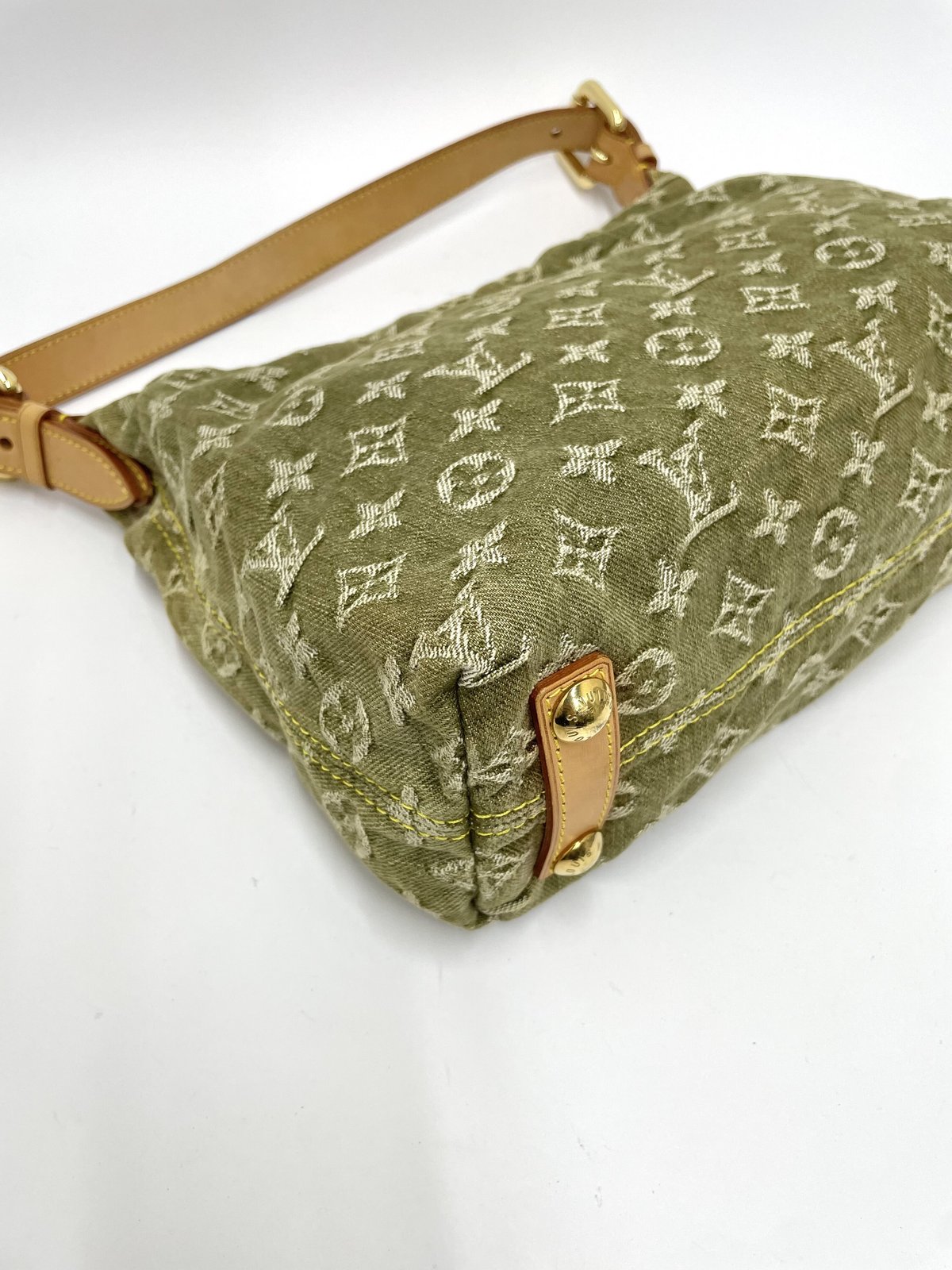 LOUIS VUITTON モノグラムデニム バギーPM ショルダーバッグ LOUIS VUITTON モノグラムデニム バギーPM ショルダーバッグ