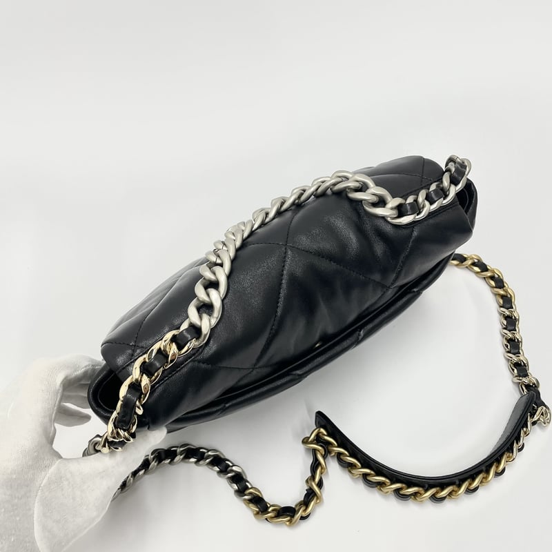 CHANEL 19ハンドバッグ/チェーンショルダーバッグ シルバー金具 CHANEL 19ハンドバッグ/チェーンショルダーバッグ シルバー金具