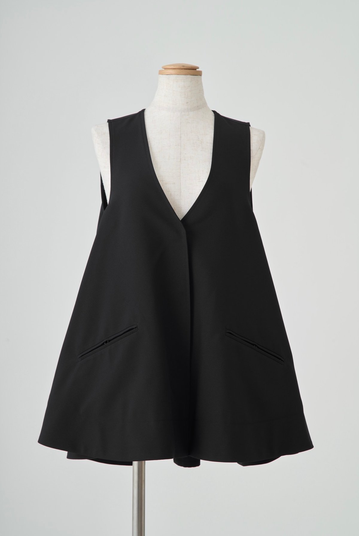 Victoria A-line Gillet Black | elu