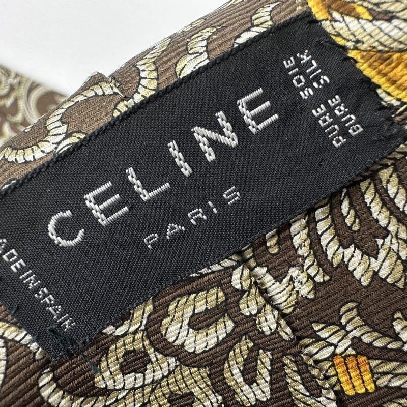 CELINE セリーヌ シルク100% 総柄 ネクタイ ブラウン 茶色 花 絹 CELINE セリーヌ シルク100% 総柄 ネクタイ ブラウン 茶色 花 絹