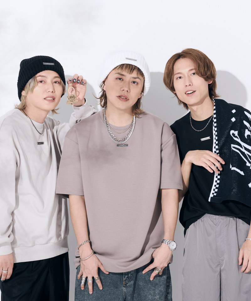 Who?全部セット M / ニットキャップ 白【サイン入りオリジナル Who?全部セット M / ニットキャップ 白【サイン入りオリジナル