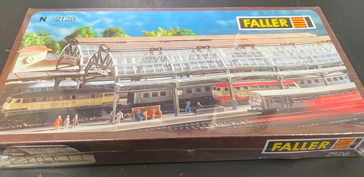 faller2128 Nコンコース | 共立模型 ストア