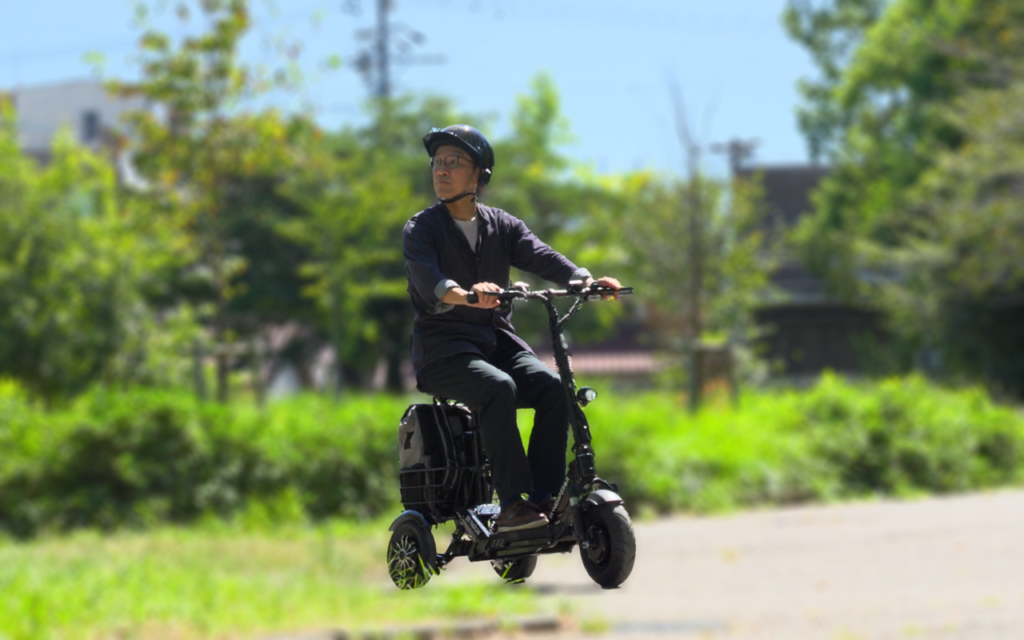 【今だけ送料無料】サンエンペラー SUNRIN/特定小型原付（20キロ/6キロ） 免許不要 ス...