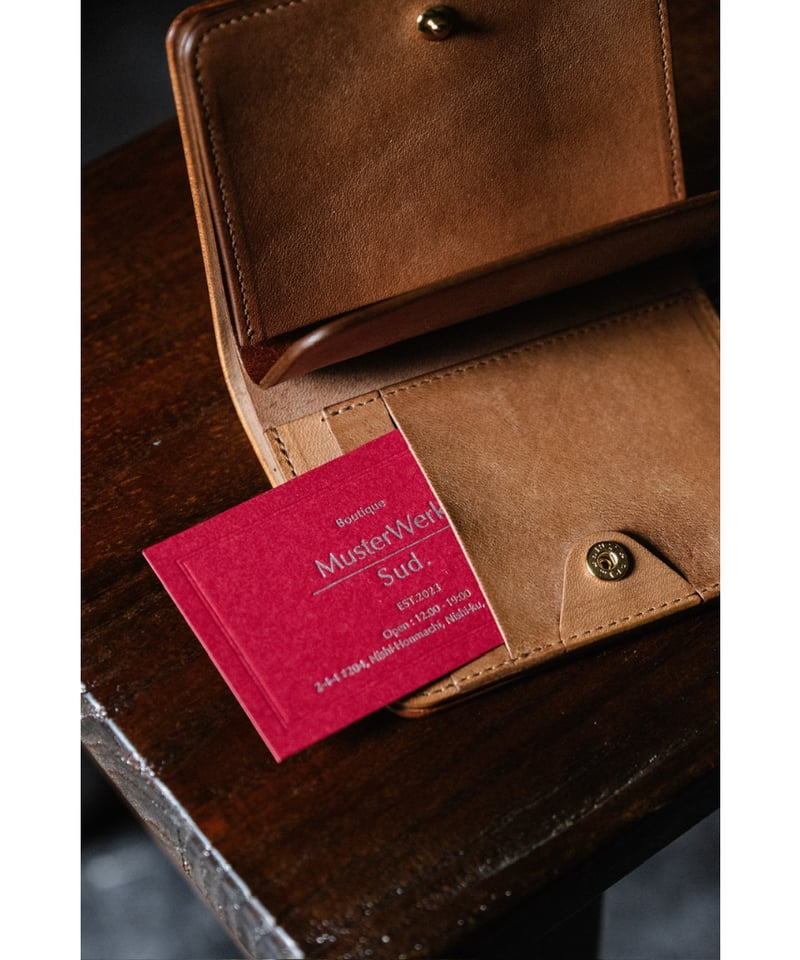 forme Post wallet | MusterWerk Sud. forme Post wallet | MusterWerk Sud.