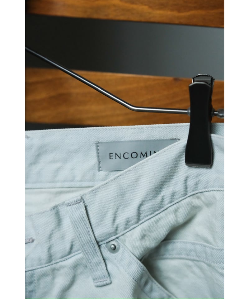 ENCOMING FADED DENIM TROUSER | MusterWerk Sud. ENCOMING FADED DENIM TROUSER | MusterWerk Sud.