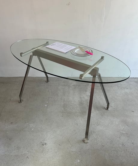 Glass Top Dining Table | Paution