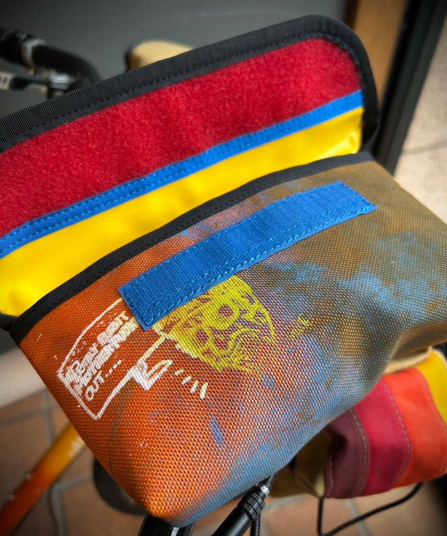【REstock!】MESSENTIAL POUCH jimbow edition（メッセンシ...