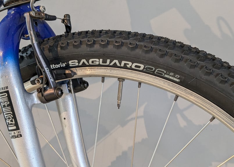 中古】CANNONDALE KILLER V 900 マウンテンバイク DEORE 中古】CANNONDALE KILLER V 900 マウンテンバイク DEORE