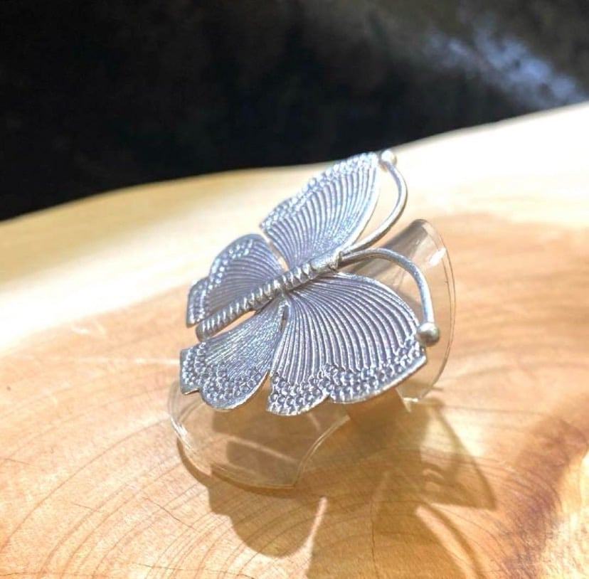 カレンシルバー リング Butterfly | 旅するエスニック humming bird カレンシルバー リング Butterfly | 旅するエスニック humming bird