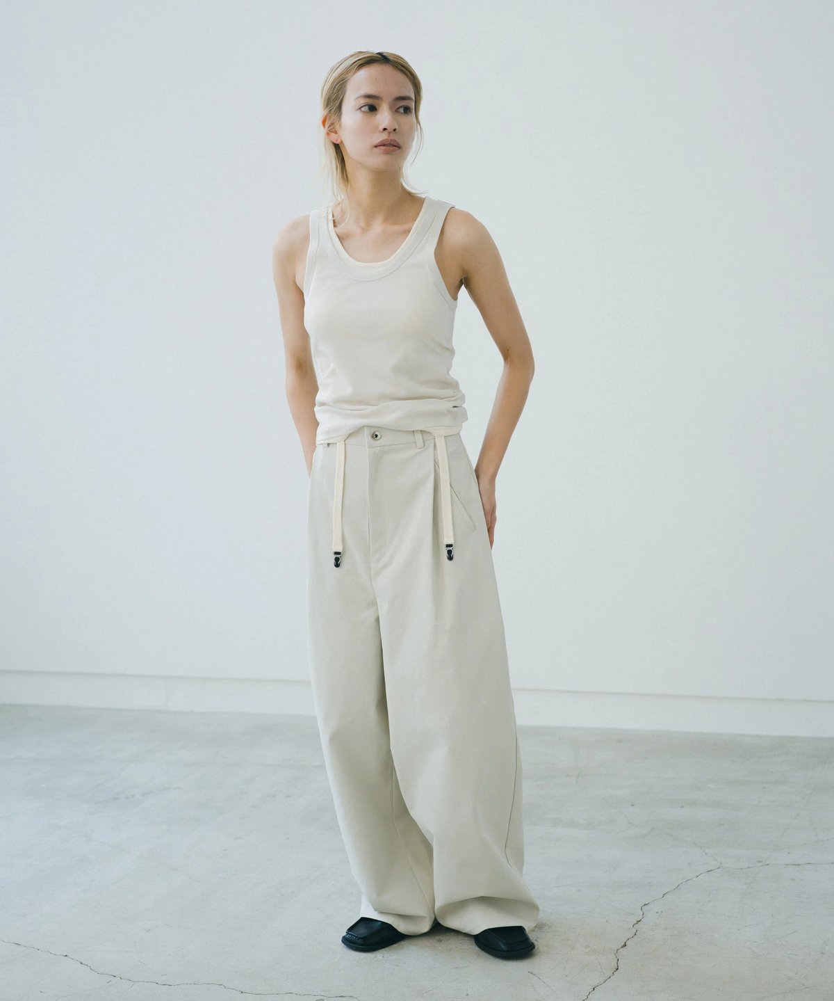 Waist Tab Straight Pants | lit