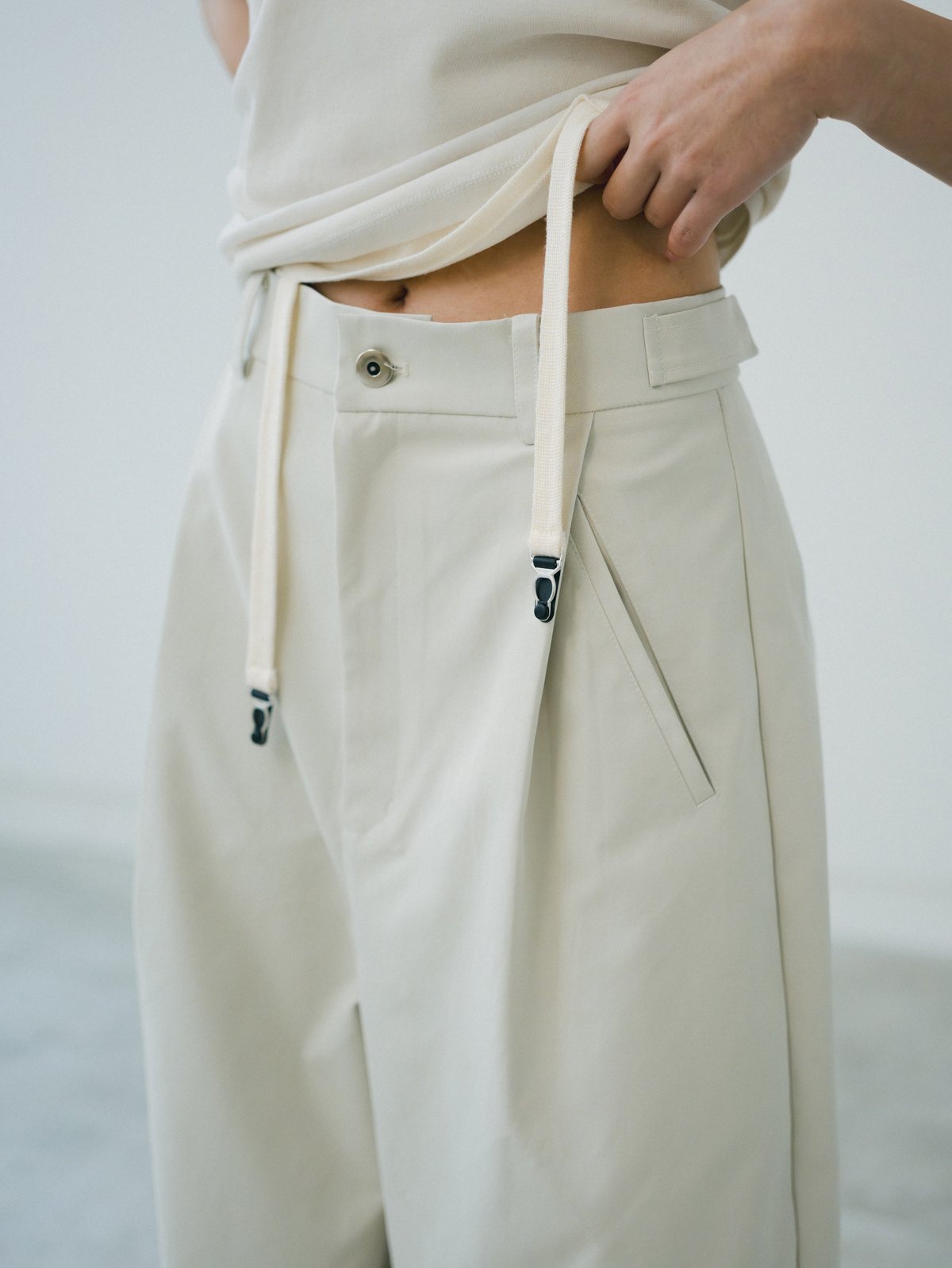 Waist Tab Straight Pants | lit