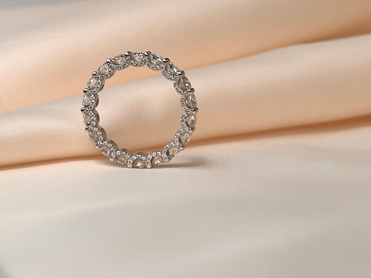 beautiful フルエタニティリング 約4ct K18ホワイトゴールド beautiful フルエタニティリング 約4ct K18ホワイトゴールド