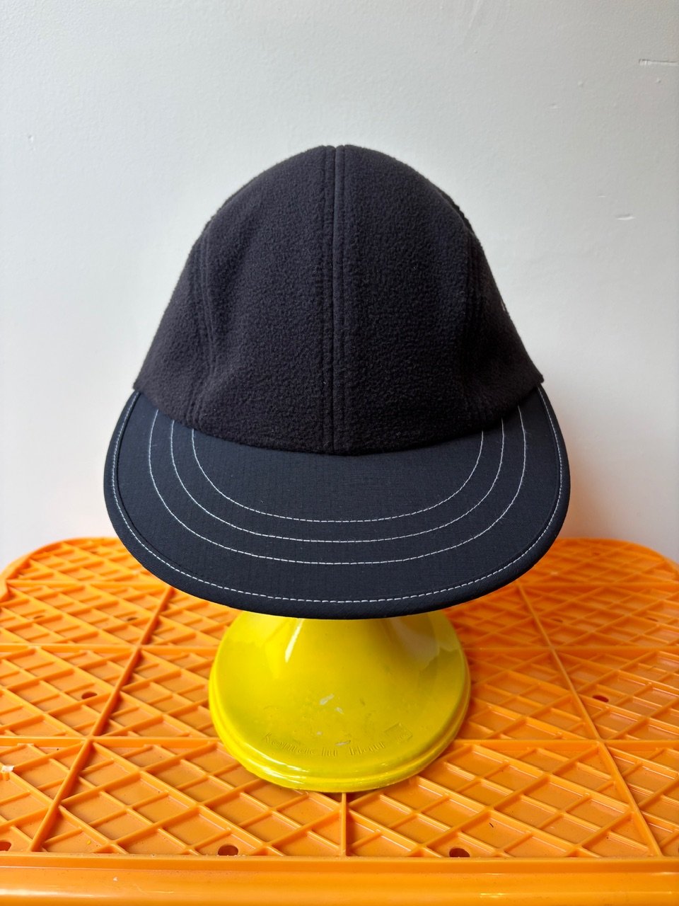 No Cap "Long bill with earmuffs cap" | TENTATIV...