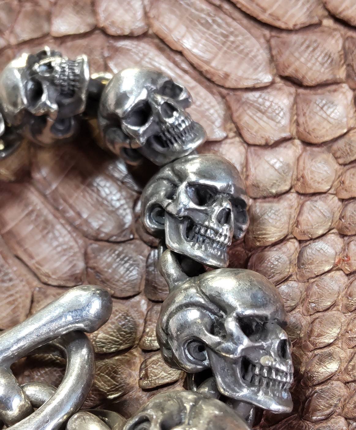 スカルブレスレット 「真陸 輪廻」まんろくりんね | シルバー スカルブレスレット 「真陸 輪廻」まんろくりんね | シルバー