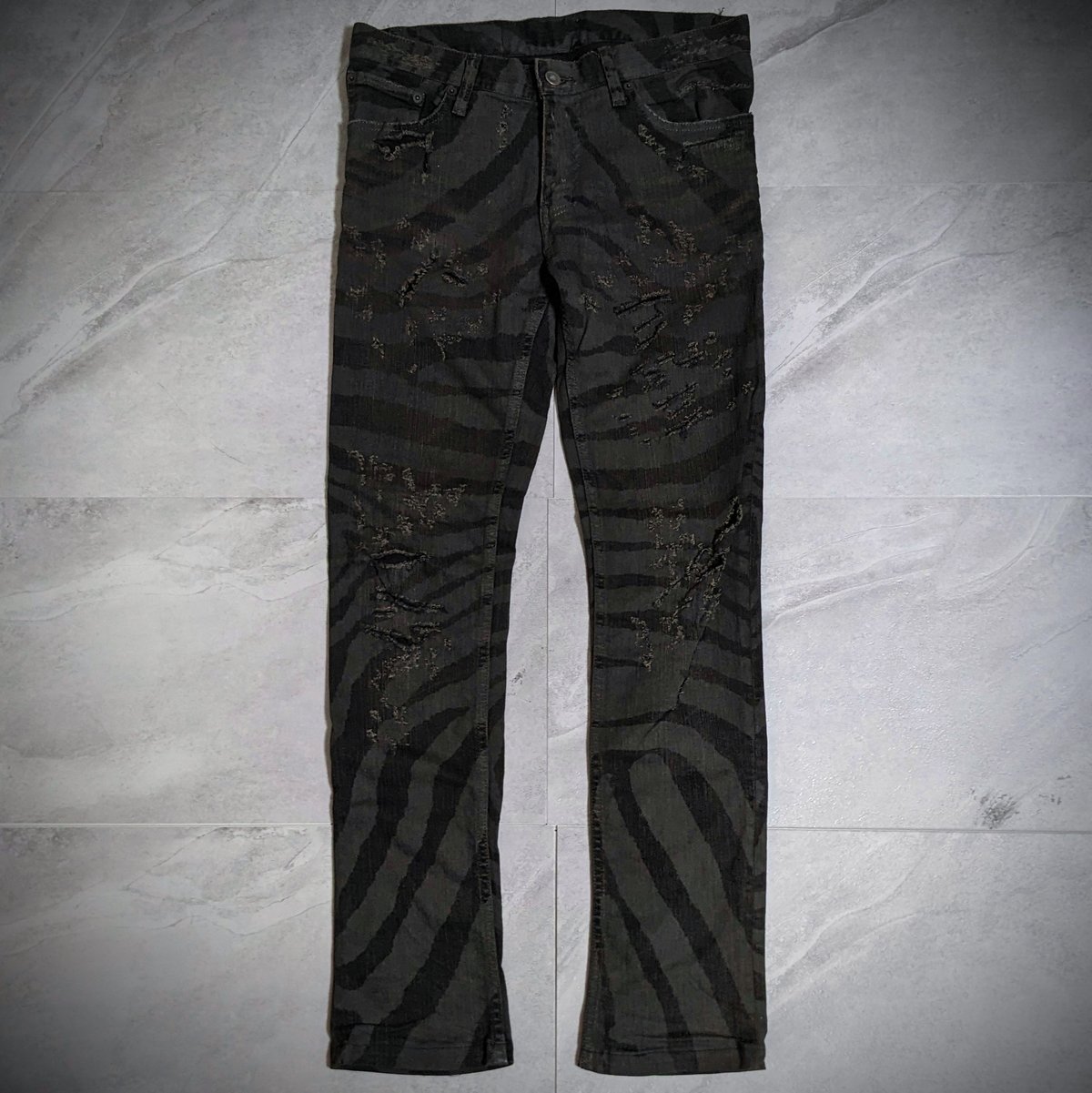 【L.G.B】S-WOLF zebra pattern crushed denim | Con...