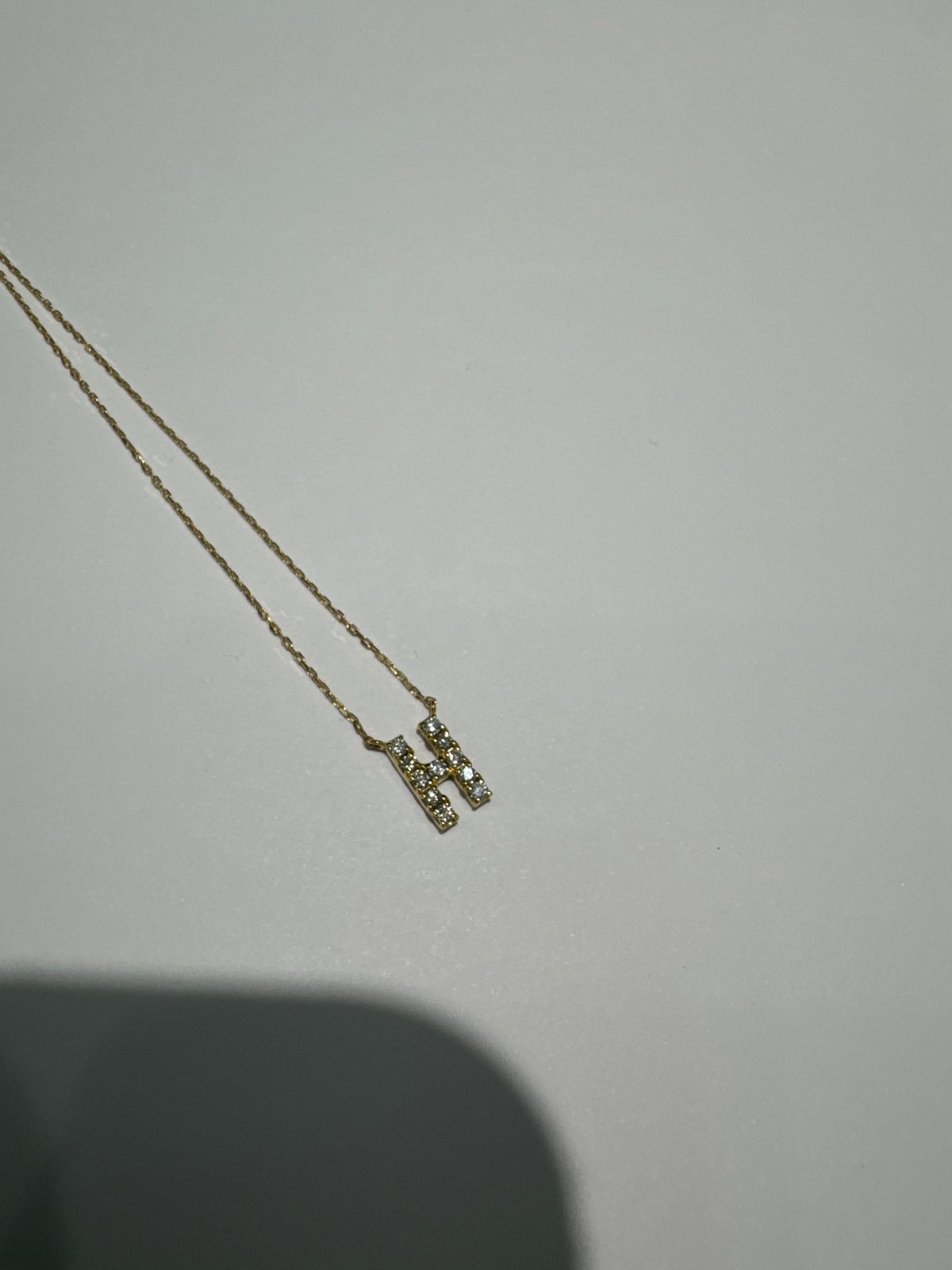 K18 イニシャルH | Mal.