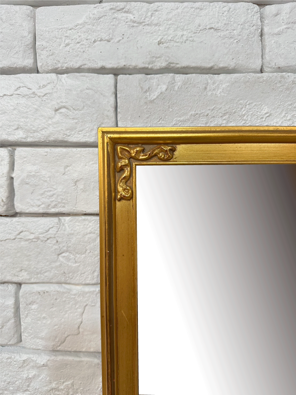014 42.5cm x 33.5cm x 2.4cm | lucky star mirror