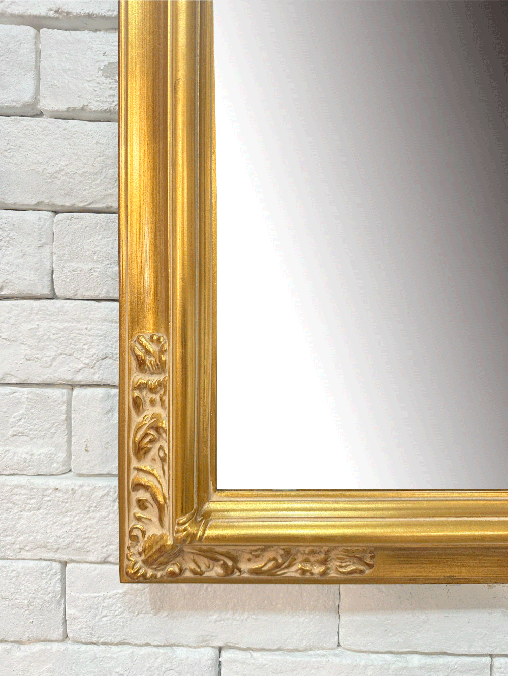 001 68.3cm x 61.0cm x 7.5cm | lucky star mirror