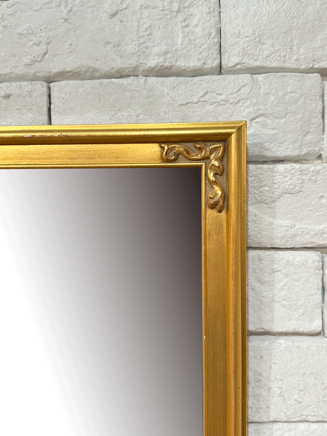 125 39.5cm x 47.0cm x 2.5cm | lucky star mirror