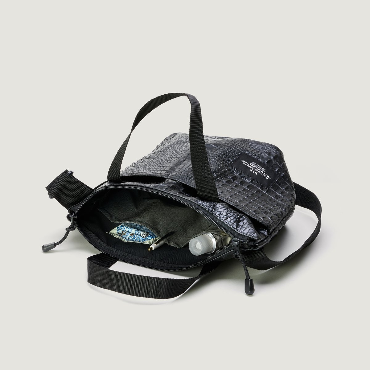 BAGS IN PROGRESS：ZIPPER DUFFLE SMALL | NALU