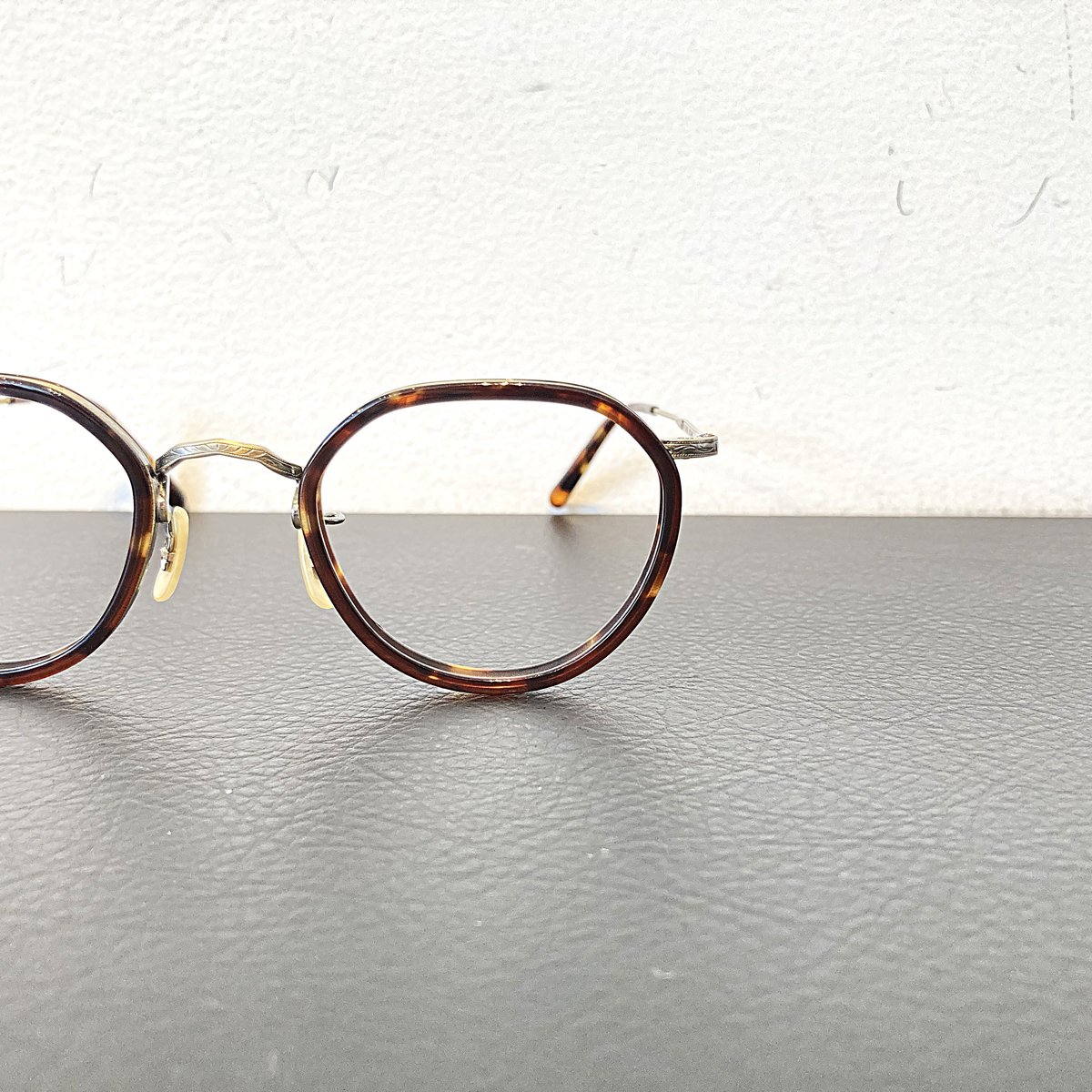 EYEVANアイヴァン【E-0515(47)】 col.TORT/AG | clarity