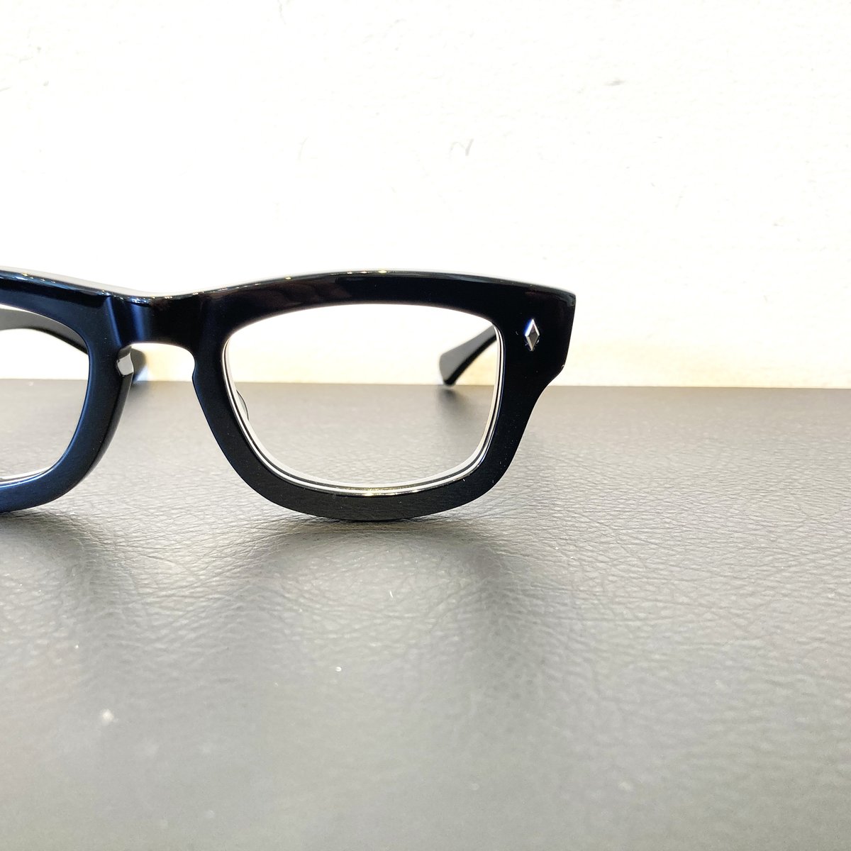 EFFECTORエフェクター【CODA(コーダ)】 col.BK | clarity (クラリティ)