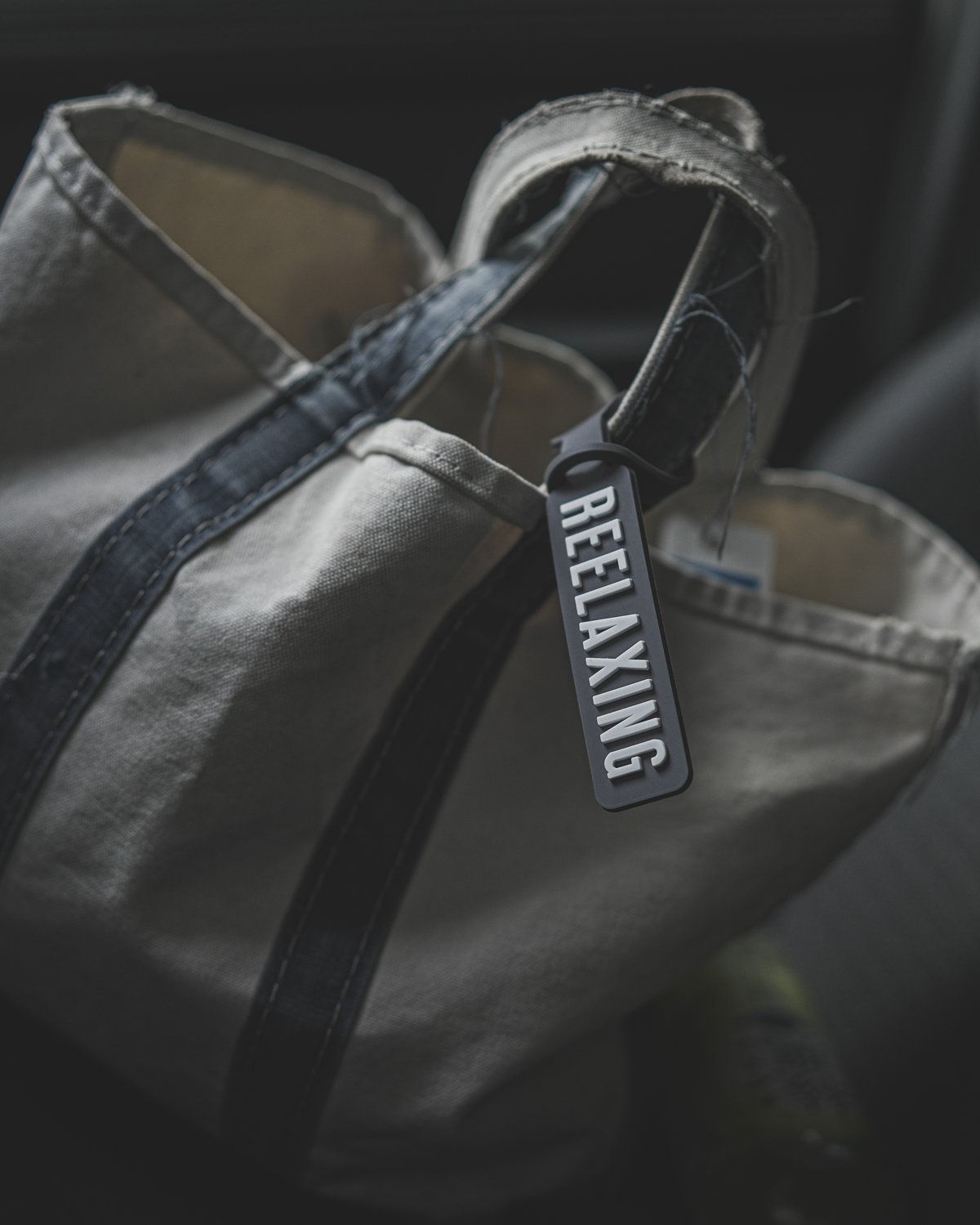 REELAXING Rubber Tag | SHIMANO ONLINE POPUP STORE