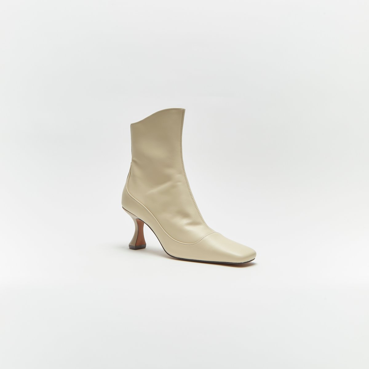REINE LEATHER BOOTS (Beige) | ALM. -FACTORY OUT...