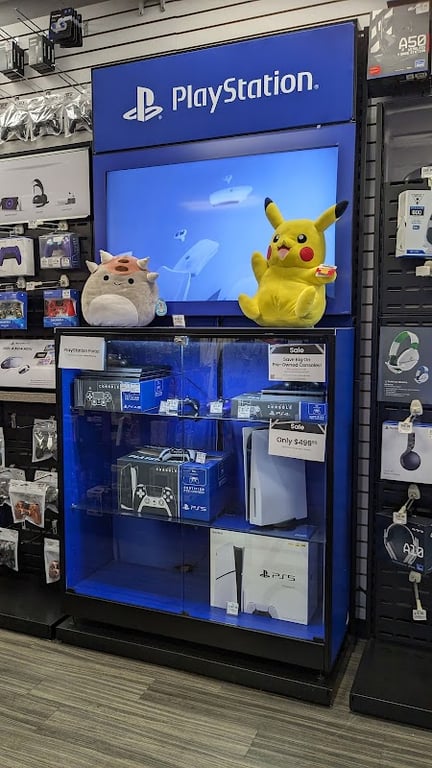 GameStop – San Diego, California | LGS Finder
