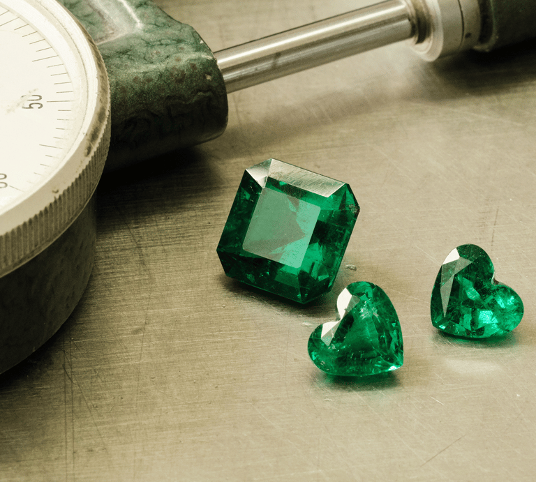 Emerald Gemstone Guide